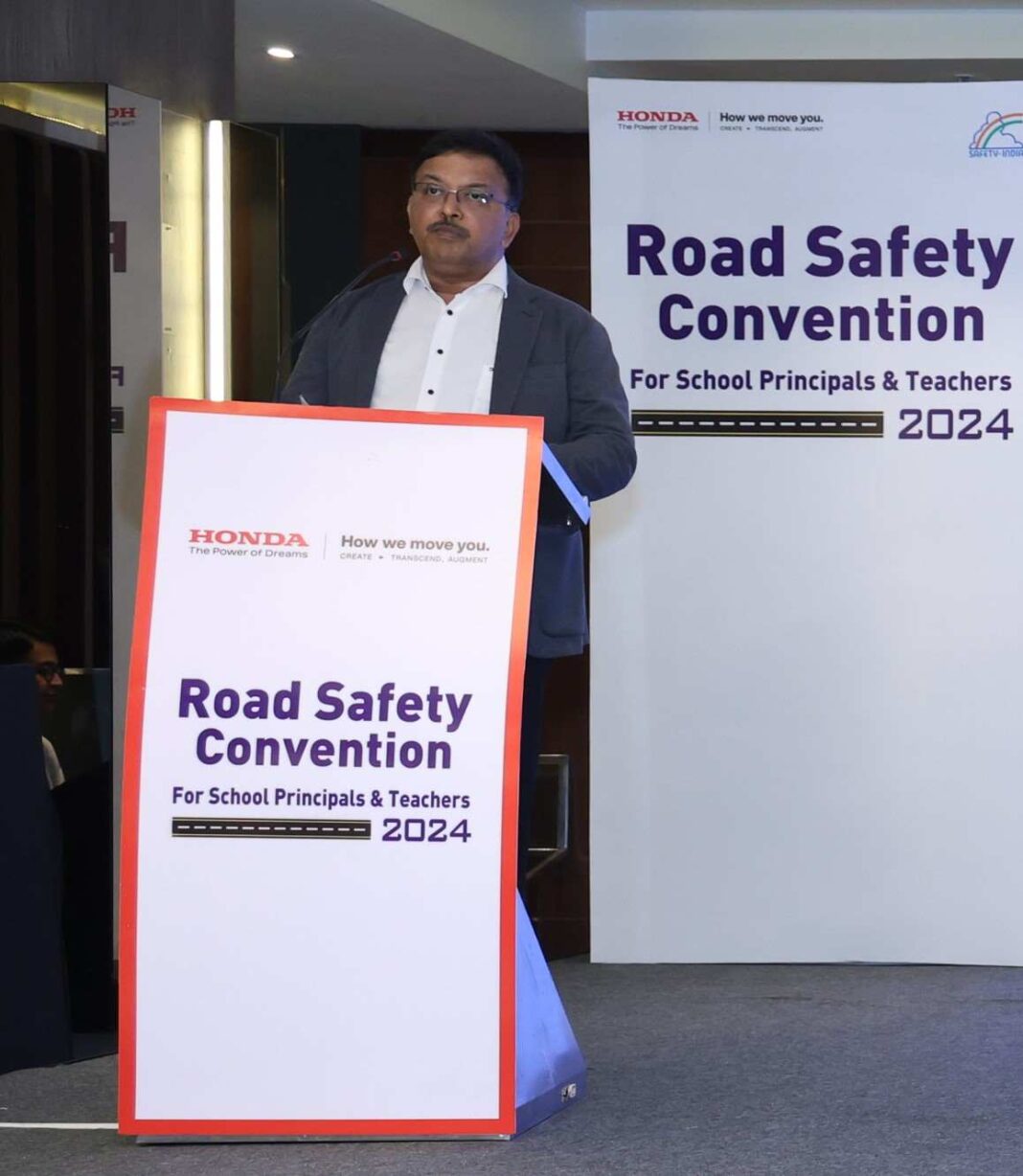 CSR: Road Safety Convention hosted in Lucknow, Uttar Pradesh - The CSR ...